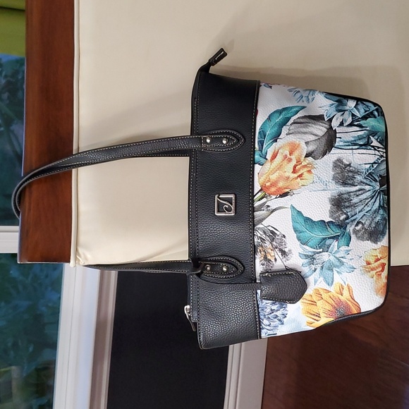 Stone Mountain Accessories | Bags | Stone Mountain Multi Color And ...